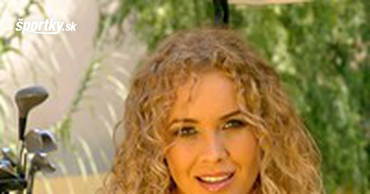 Dievča dňa - Caprice | Športky.sk