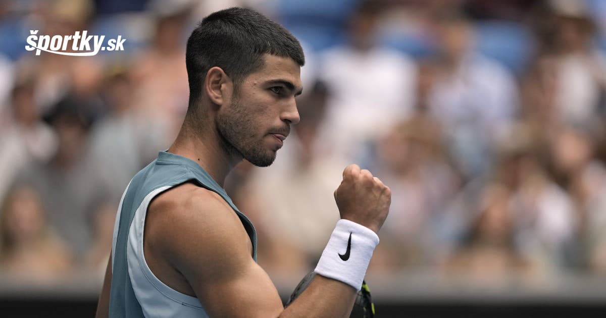 VIDEO Alcaraz sa suverénne prebojoval do 3. kola, Djokovič prekonal Federerov rekord