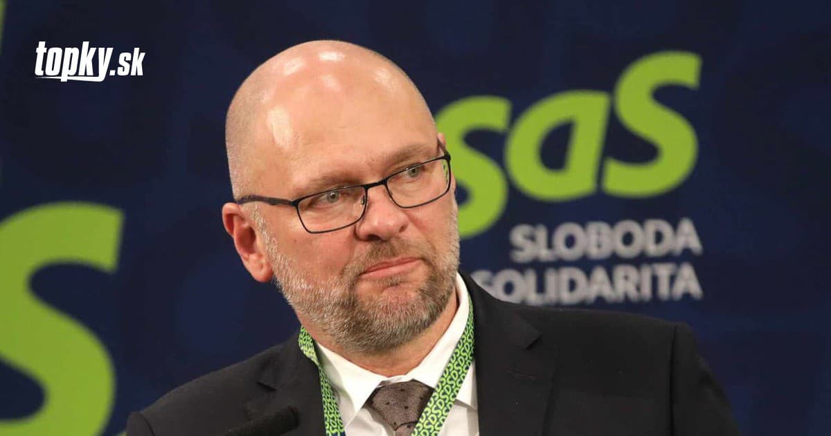 Opozícia bude pre omeškanie priamych platieb žiadať poslanecký prieskum ... Opozícia bude pre omeškanie priamych platieb žiadať poslanecký prieskum ...