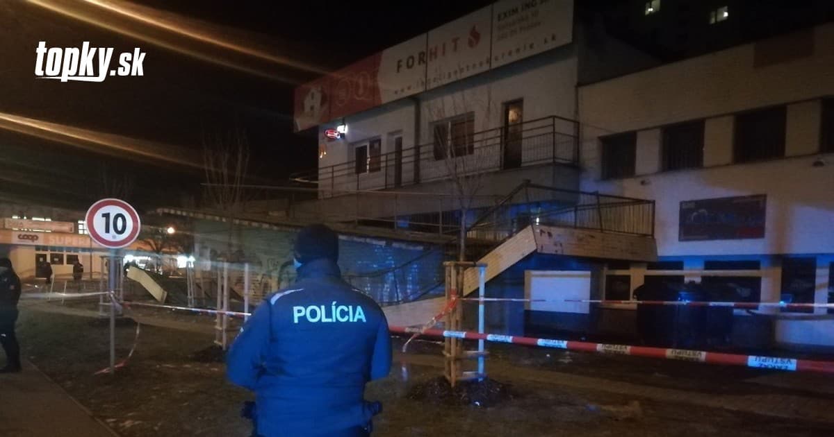 V Prešove sa zrútilo schodisko: FOTO Nešťastie v areáli tamojšieho ... V Prešove sa zrútilo schodisko: FOTO Nešťastie v areáli tamojšieho ...