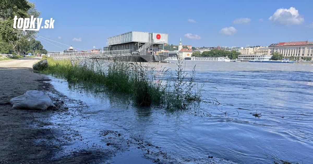 MIMORIADNE Dunaj v Bratislave prekročil 2. povodňový stupeň! Očakáva sa jeho vyliatie: Polícia ...