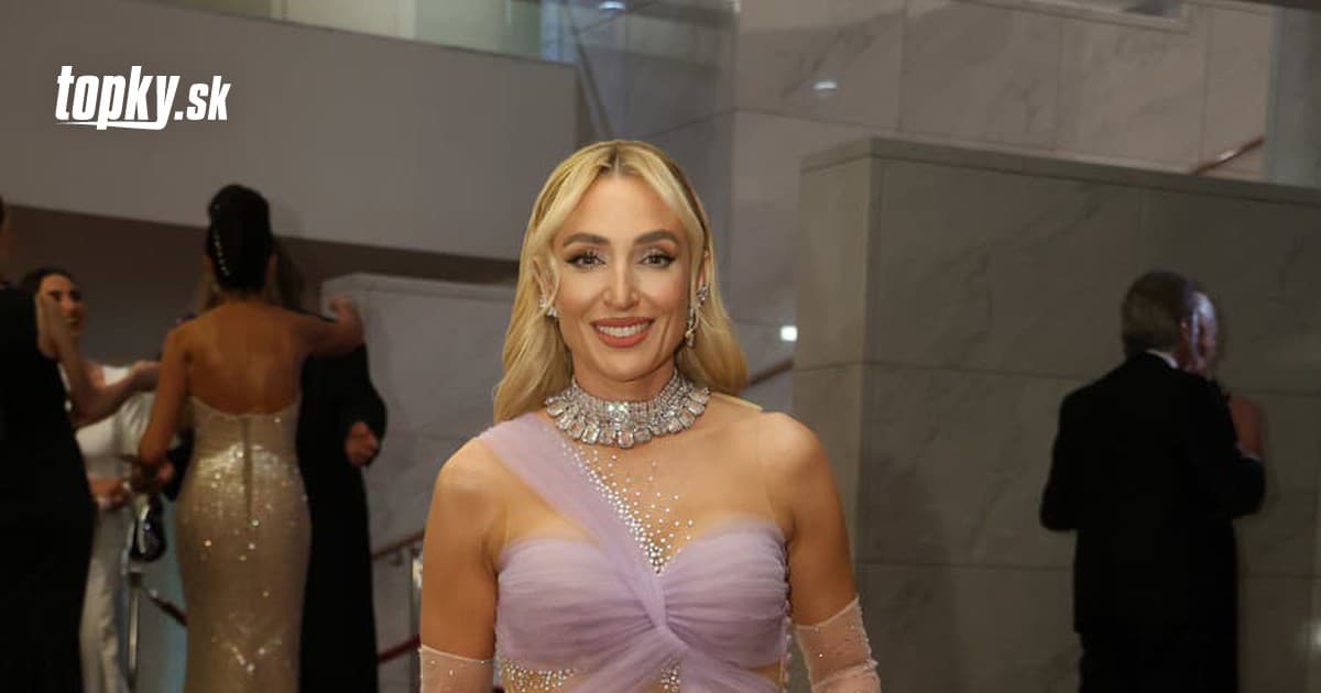 Krištáľovému krídlu dominovala čierna: ZAHALENÁ Tina, SEXI Emma a Studenková ako PRAVÁ DÁMA ...