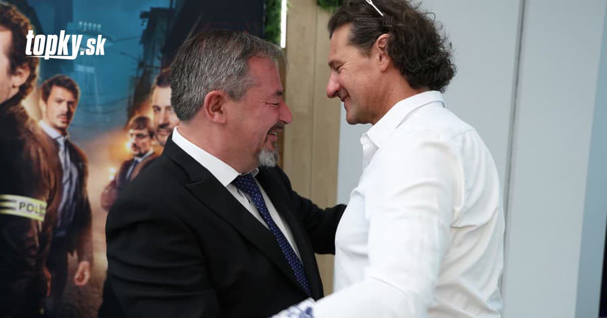 Herec Marko Igonda na premiére s RODINOU: Ukázal dcéru a PODOBU s mamou ...