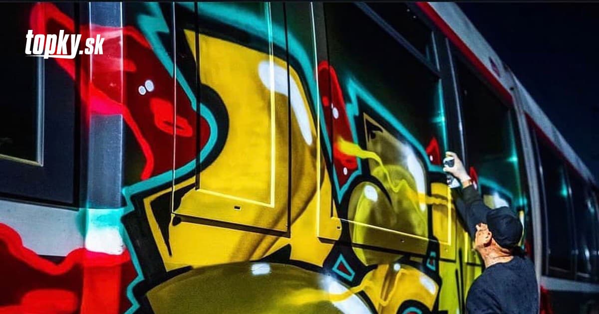 Separ sa OBHAJUJE po kauze Nepál: Som umelec! Posúďte sami z fotiek ...