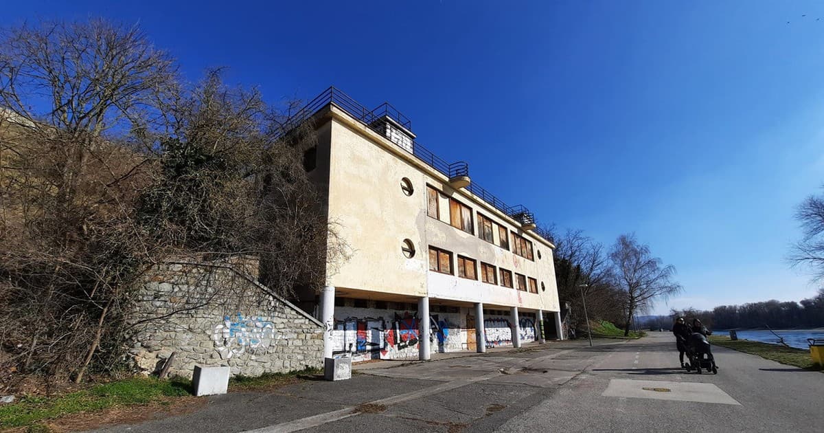 Bratislava sa teší. Mestu opäť patrí amfiteáter pod hradom Devín ...